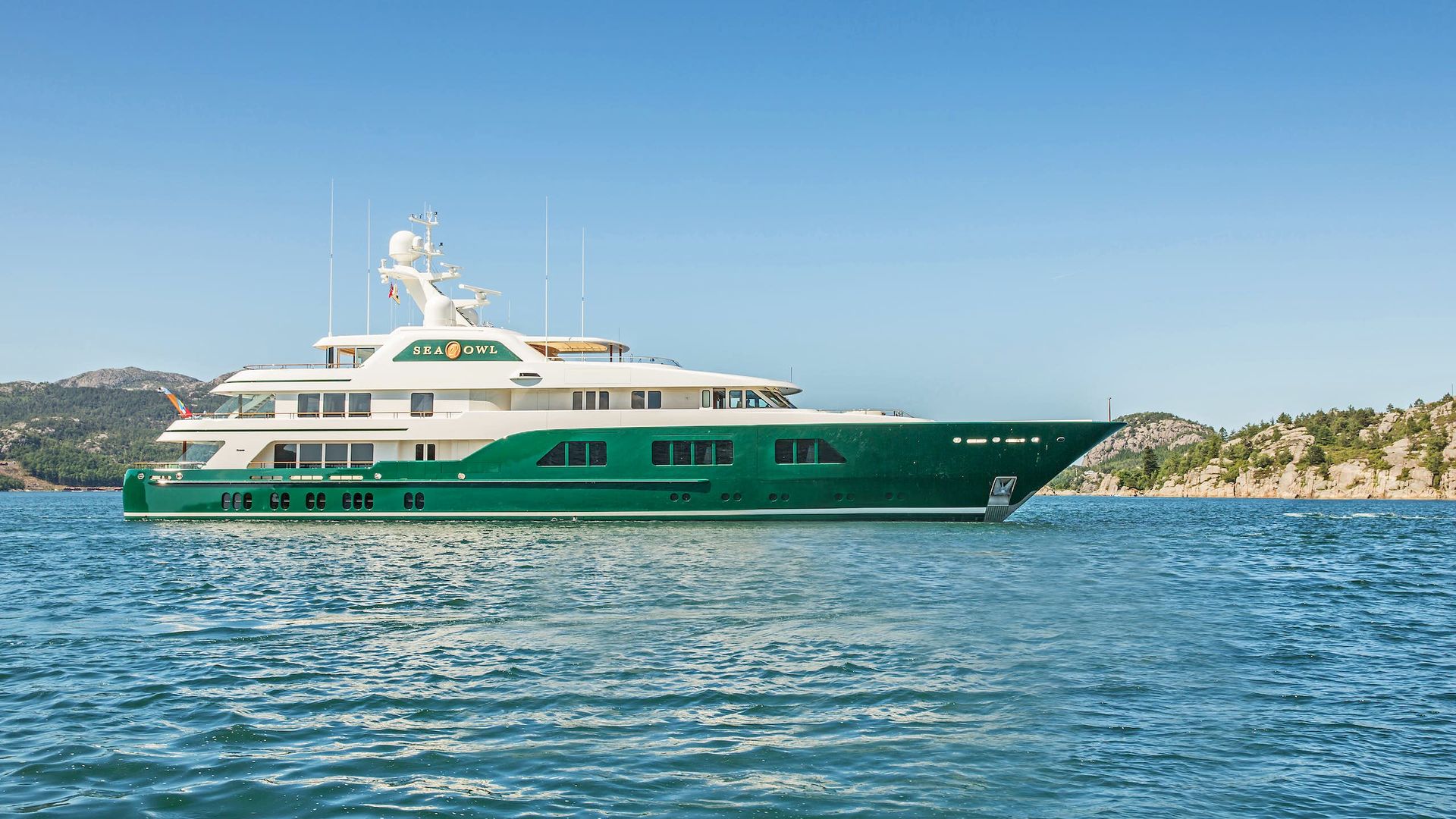 SEA OWL yacht for charter (Feadship, 62m, 2013)